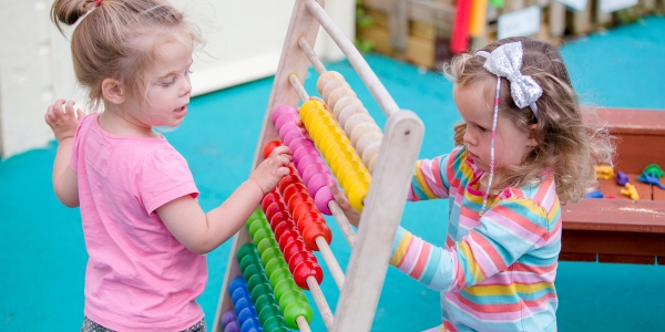 EYFS: 5 steps to effective child observations | Tes Magazine